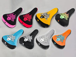 Mafia Medusa Seat – Dynamic Pro Shop